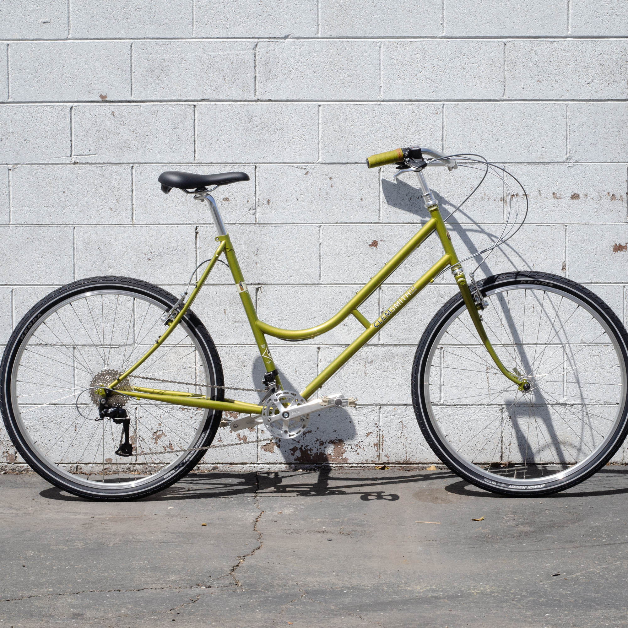 Rivendell Bicycle Works - Lugged Steel and Custom Bikes